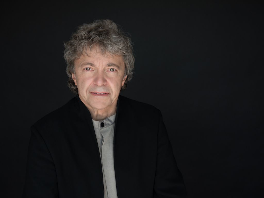 PASCAL ROGÉ RECITAL - i-PHENOMENON